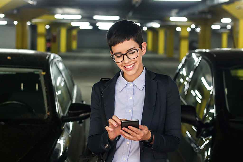 Autos seminuevos a crédito: Cómo funciona y dónde comprarlos | BBVA México